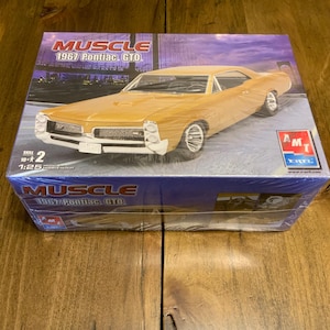 AMT Ertl Model Muscle 1967 Pontiac GTO Model Kit, Complete Kit- SEALED ...