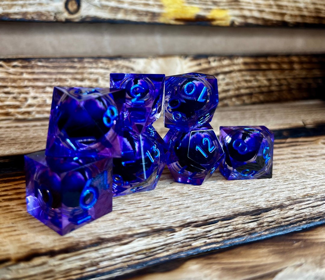 Purple Blue Dragon Eye Liquid Core. Sharp Edge. DND Dice Gift Set ...