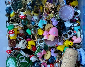 Crow Trinket Scoop / Customizable Mystery Mix Confetti - Etsy