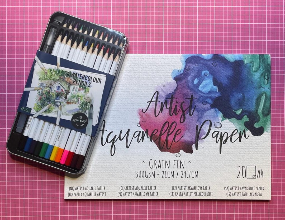 Gift for Artists: Drawing Pack With Watercolor Pencils and A4 Pad of 20 ...