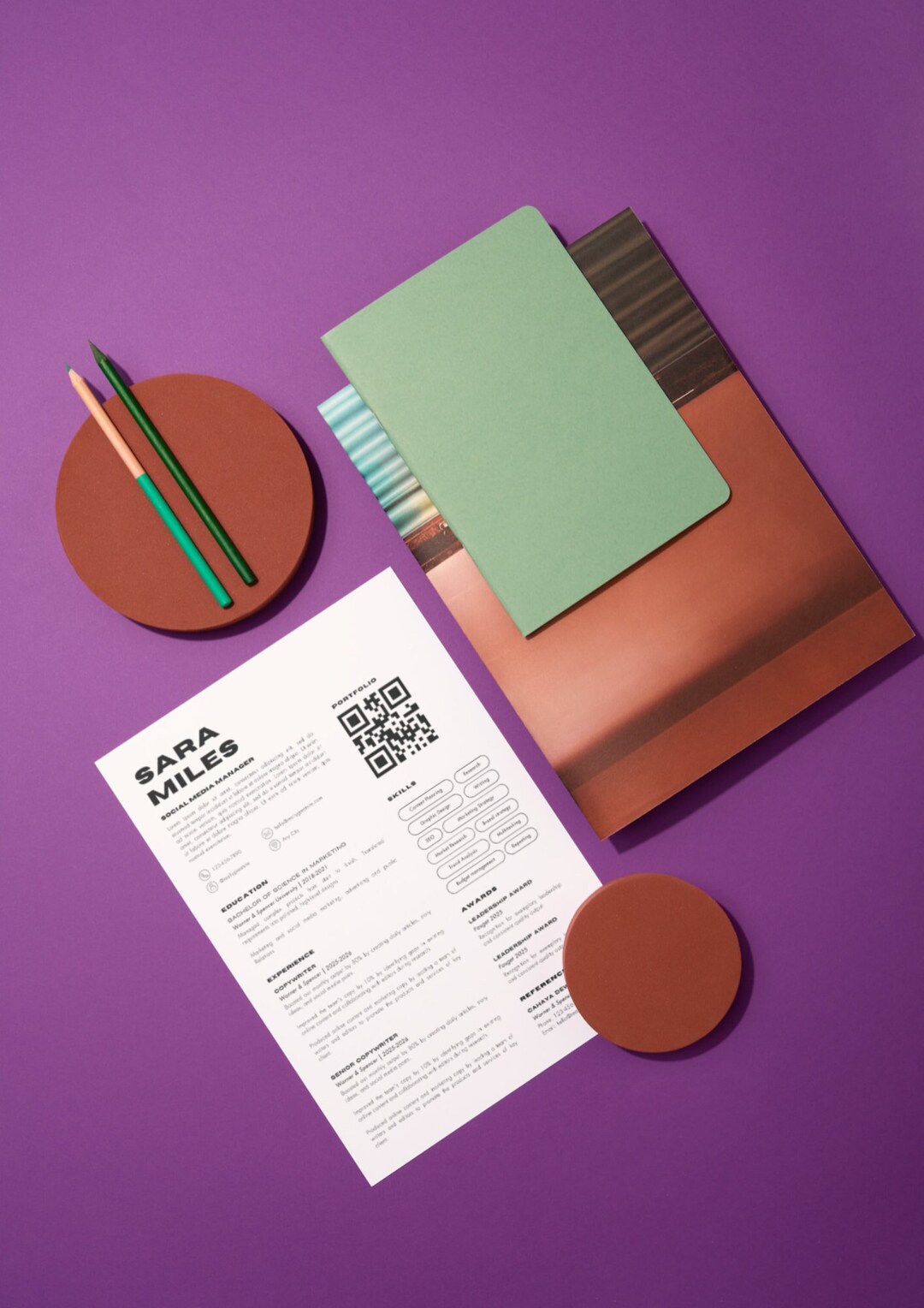 Resume CV Template, Creative Professional, Bold, Individual, White Black QR Code - Canva ...