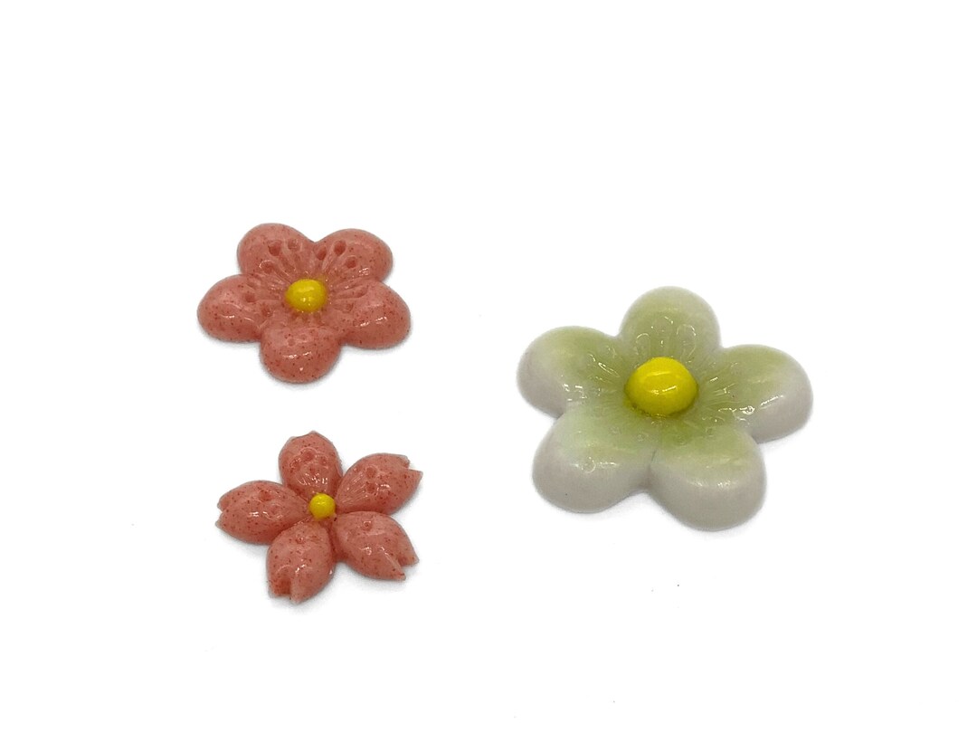 Flowers Glass Embellishments, 96 COE Fused Glass Daisy, 2 Pink Flowers ...