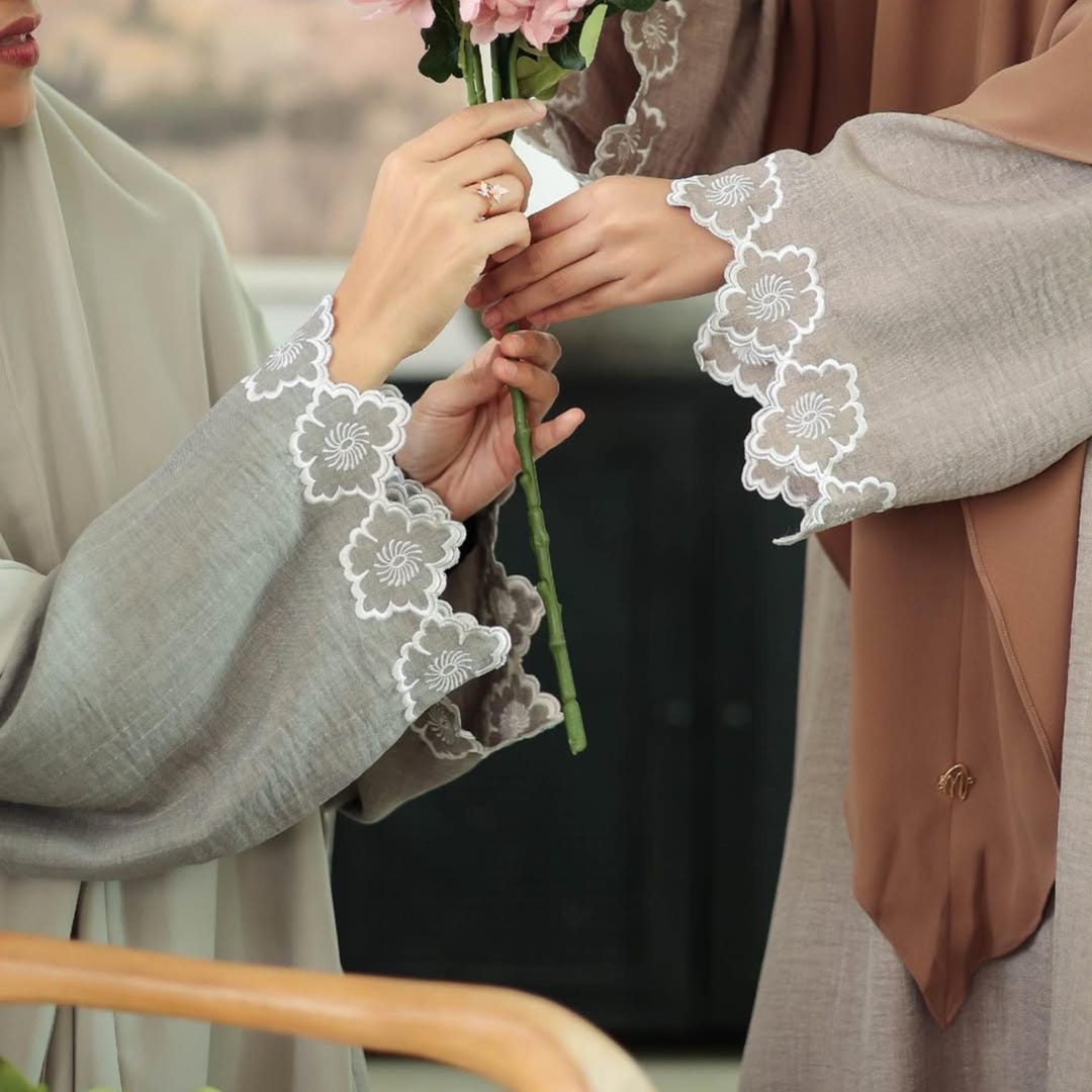 Abaya With Embroidered Floral | Elegant Embroidered Linen Abaya | Modest Muslim Dress | Islamic ...