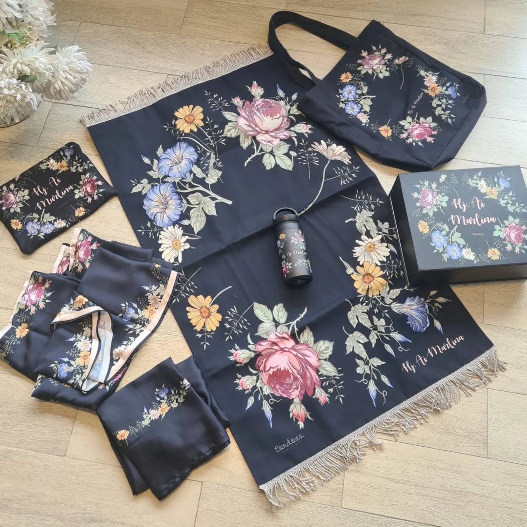 One Set Muslim Prayer Dress & Sajadah Personalize With Name Exclusive ...