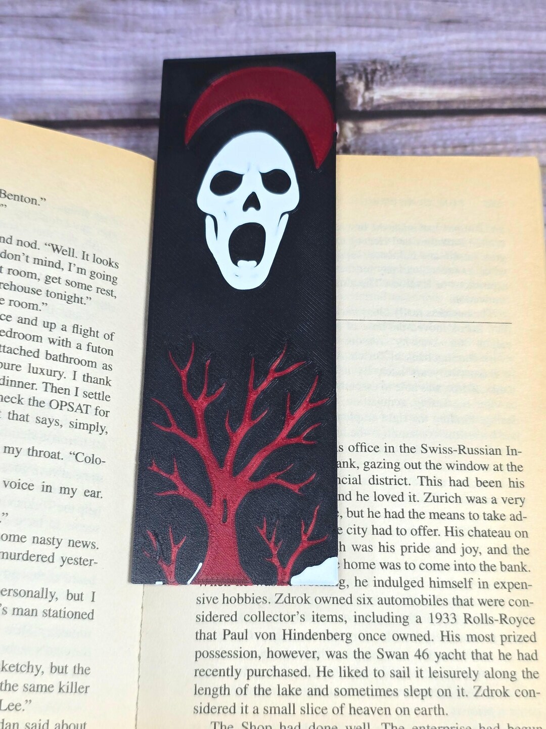3D Printed Ghostface Bookmark: Multi-color Horror Book Accessory - Etsy