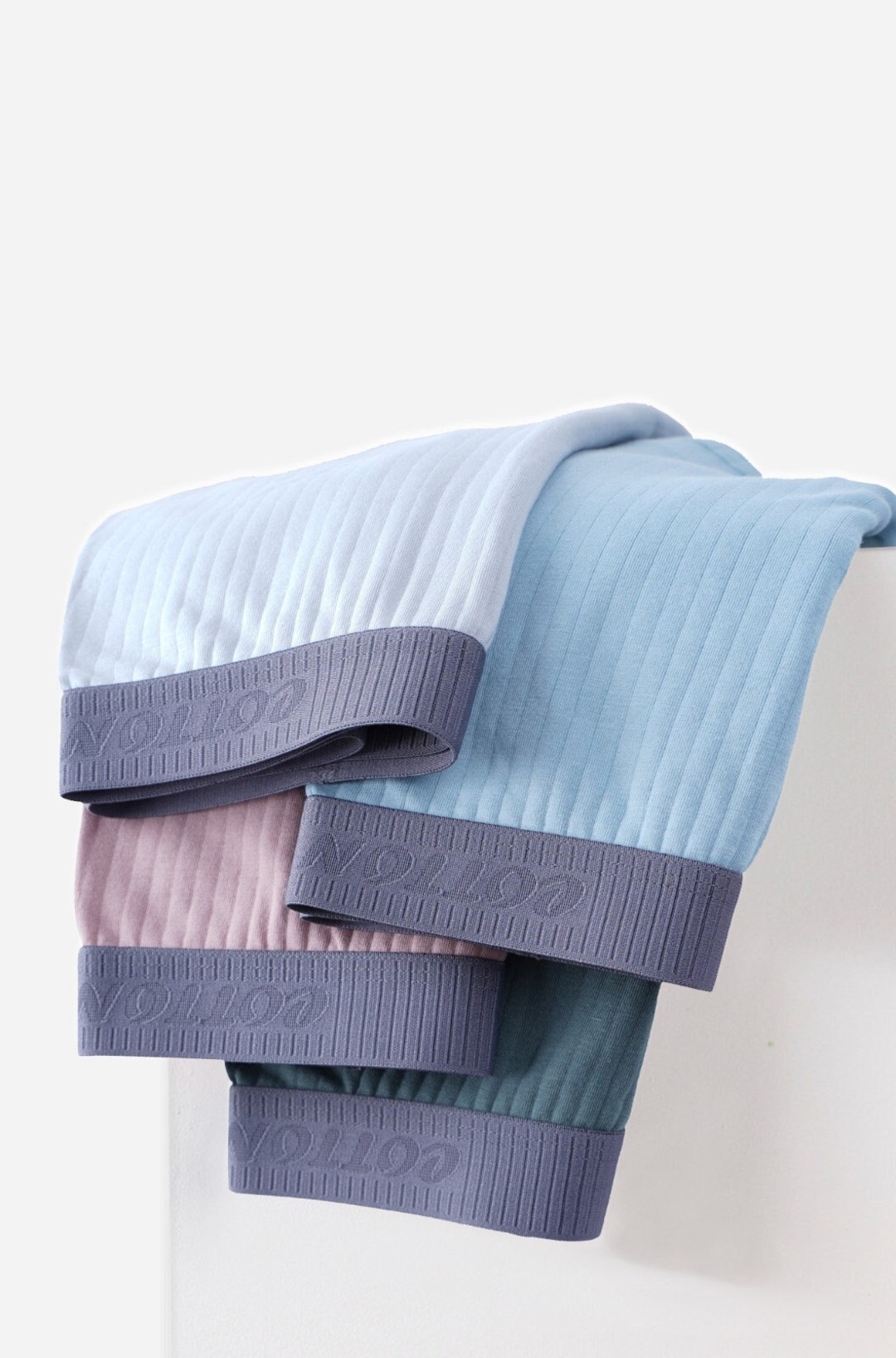Traceless Breathable Solid Color Men's Boxers | Set of Four - Etsy
