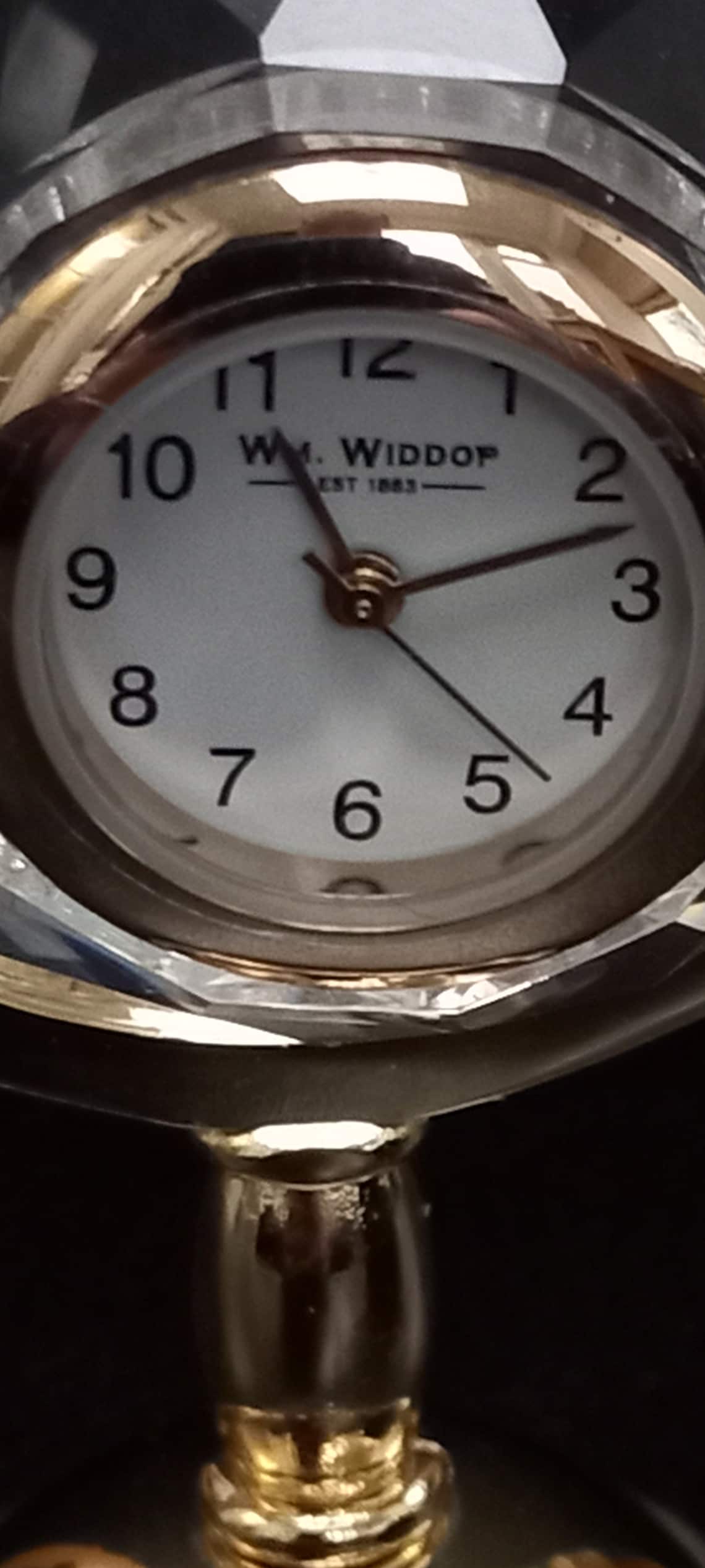 Miniture Crystal Glass Globe Novelty Desk Clock. Boxed. Working. - Etsy UK
