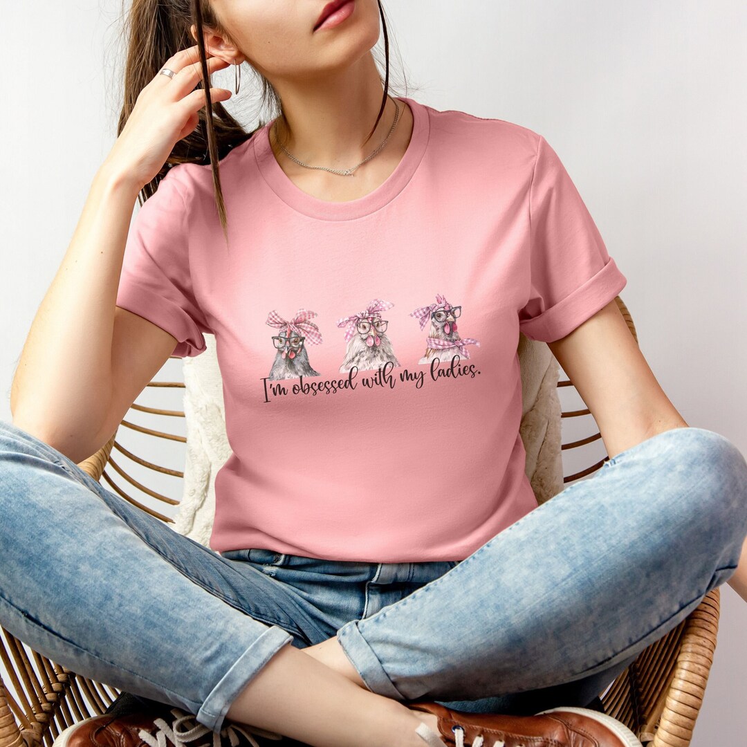 Chicken T-shirt: Obsessed With Chickens, Gifts for People Who Love ...