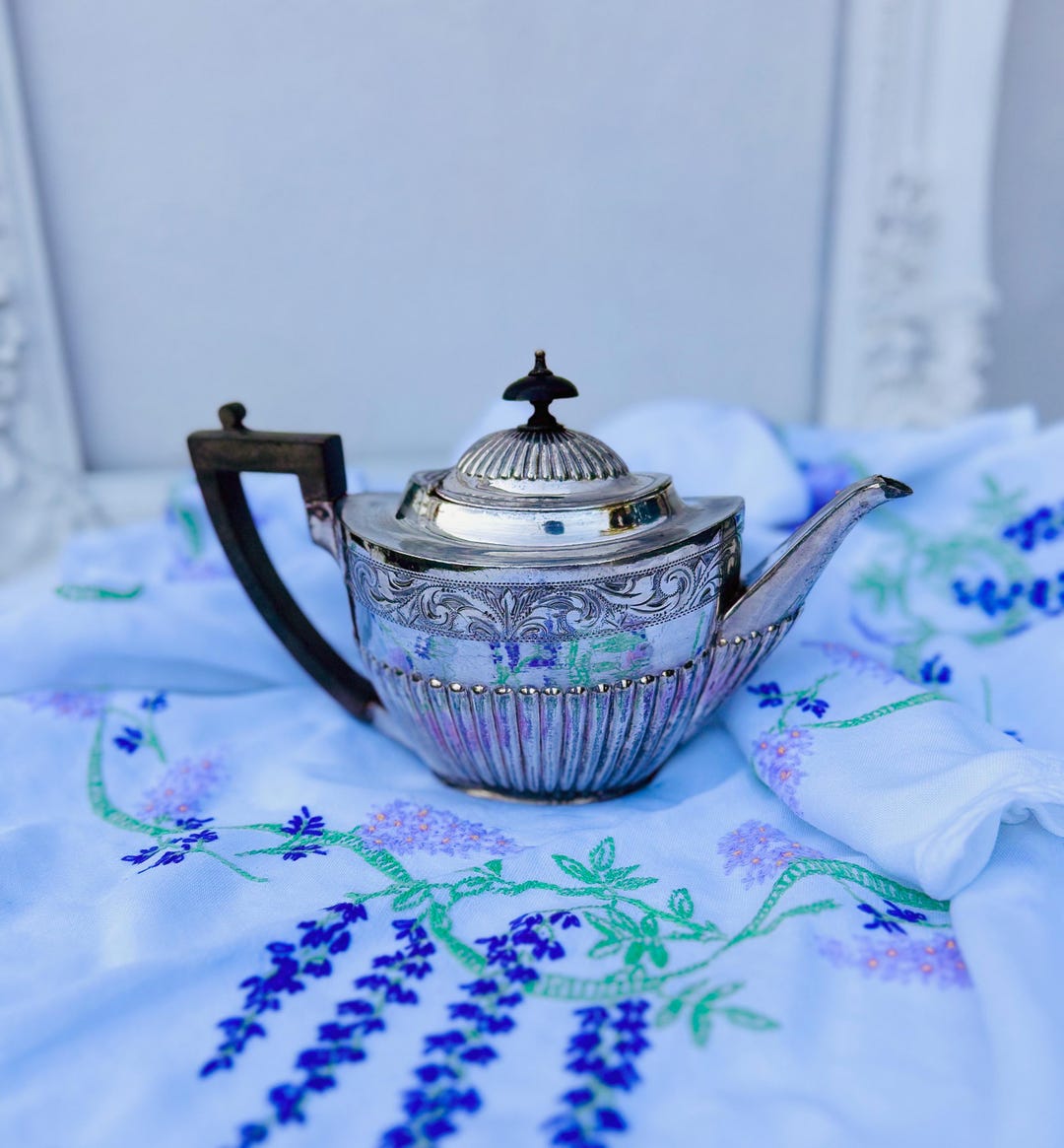 Vintage Silver Plate Lovely Design Details Ribbed Pot With Floral Band ...