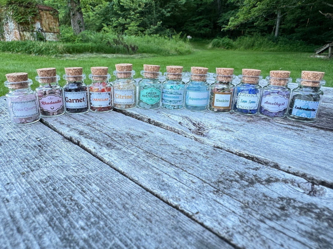 Gemstone Crystal Chips Bottle, Mini Corked Gemstone Vial, Healing ...