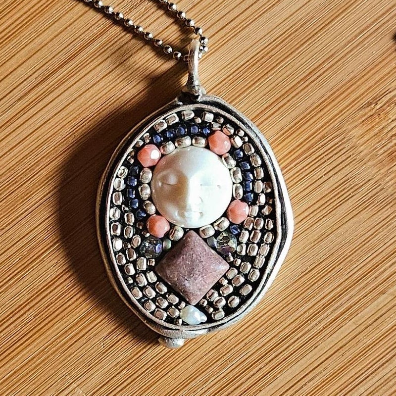 RubyMoonGds - Etsy