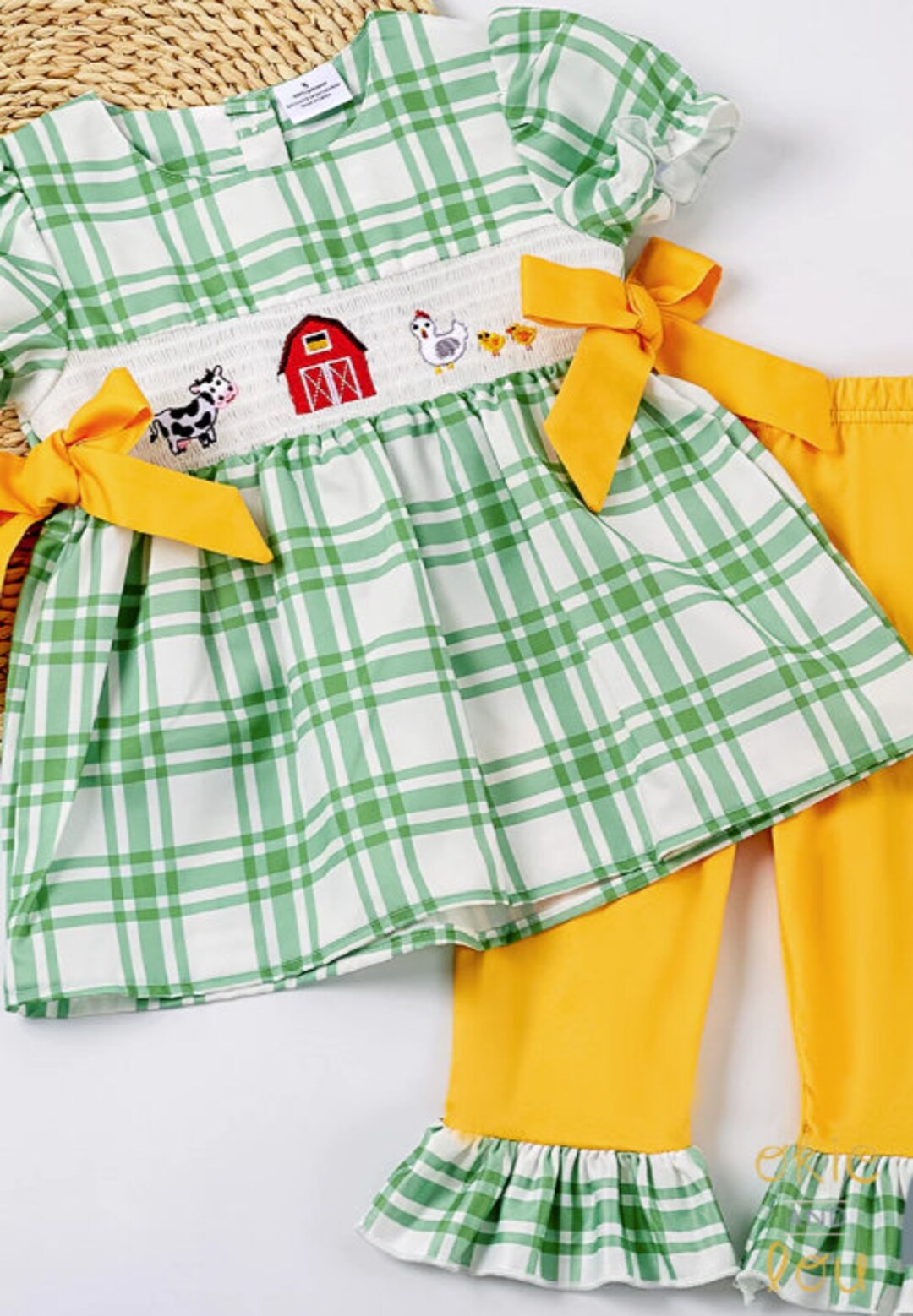 Girl's 2-piece Set Green Smocked Top Embroidered Farm Spring Clothes ...