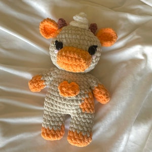 Crochet 3-in-1 Holiday Cows Pattern: Pumpkin, Peppermint, Gingerbread ...