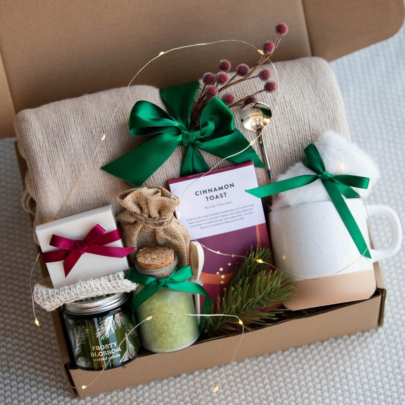 Cozy Gift - 60+ Gift Ideas for 2025