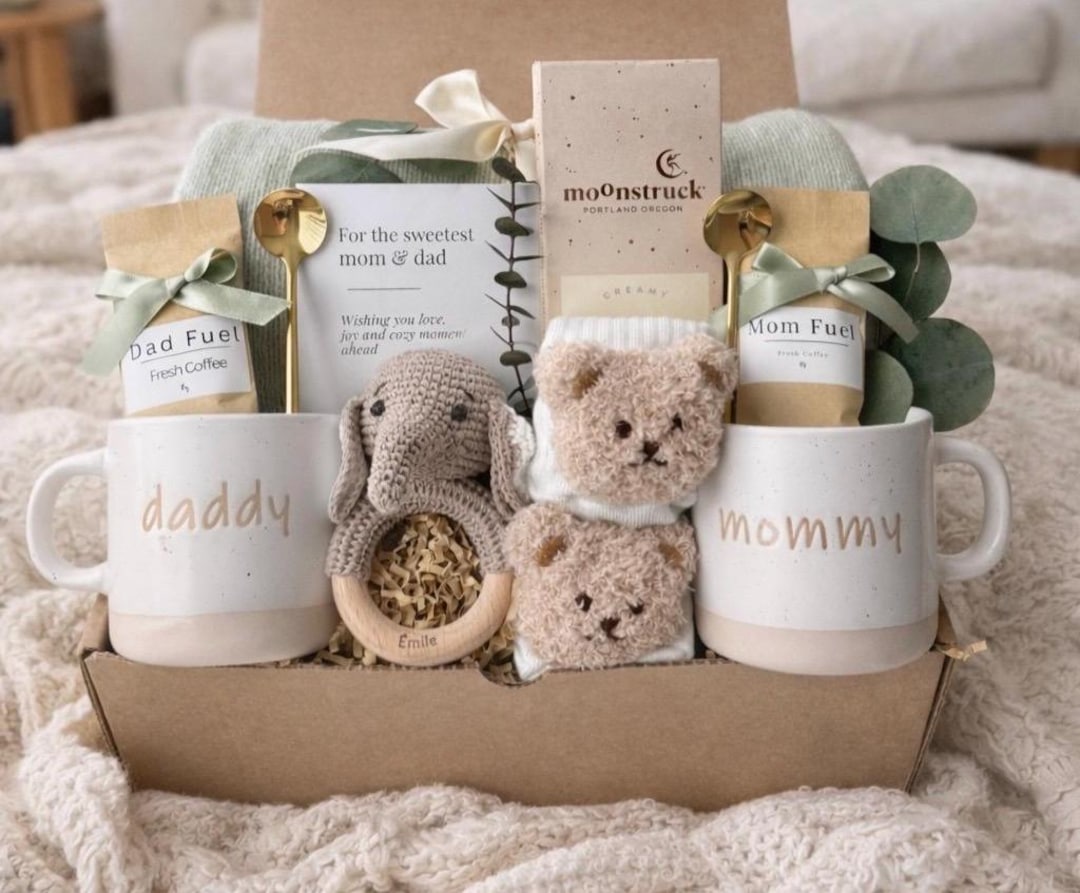 New Mom Gift Box Gender Neutral Gift New Baby Gift Gender Reveal Gift ...