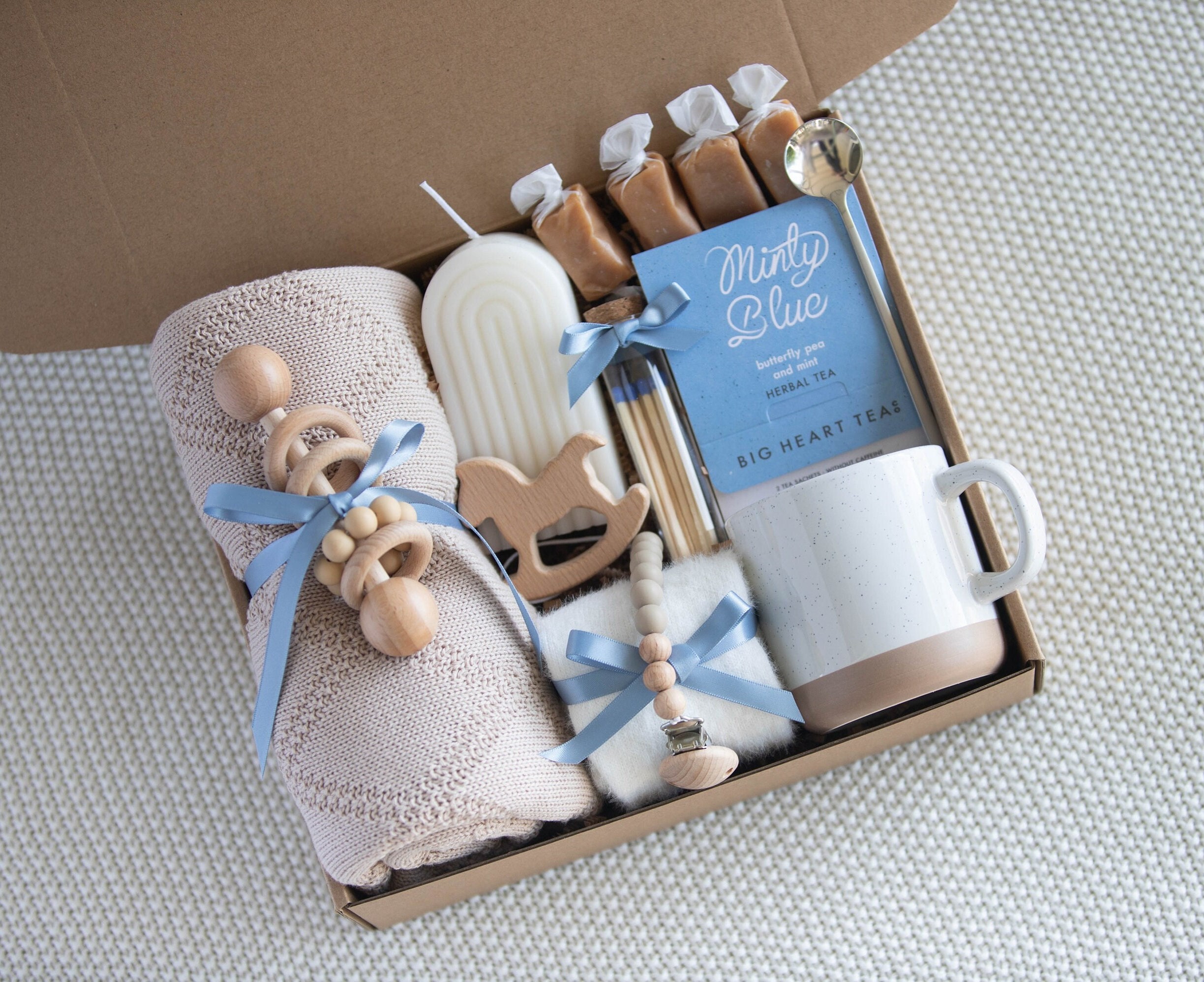 New Mom Care Package New Baby Gift Box, Congrats on Your New Baby ...