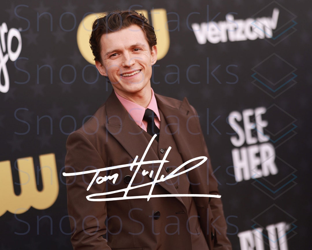 Tom Holland Signed 8x10 Glossy Photo Autographed RP Signature Print ...