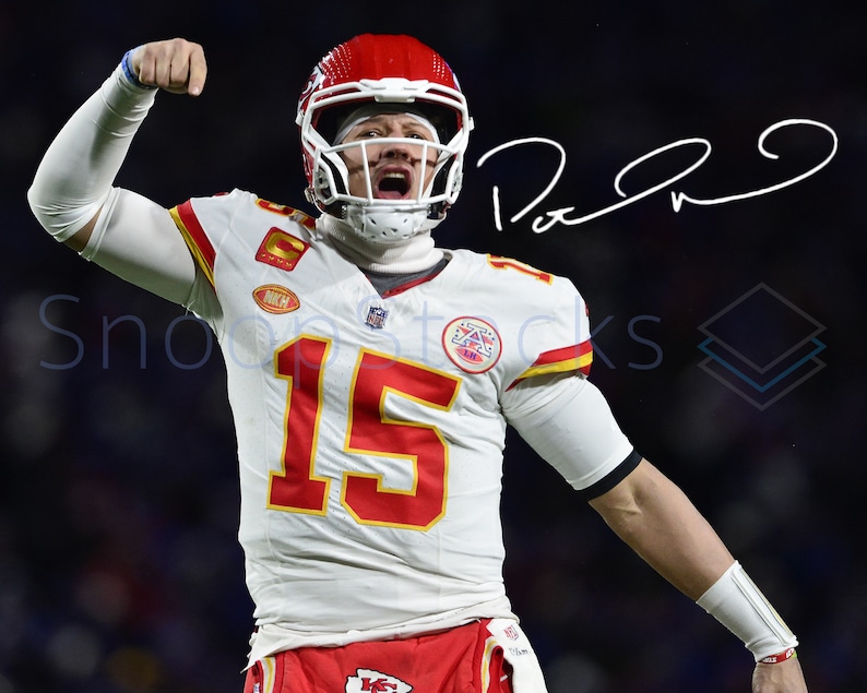 Patrick Mahomes Signed 8x10 Glossy Photo Autographed RP Signature Print ...
