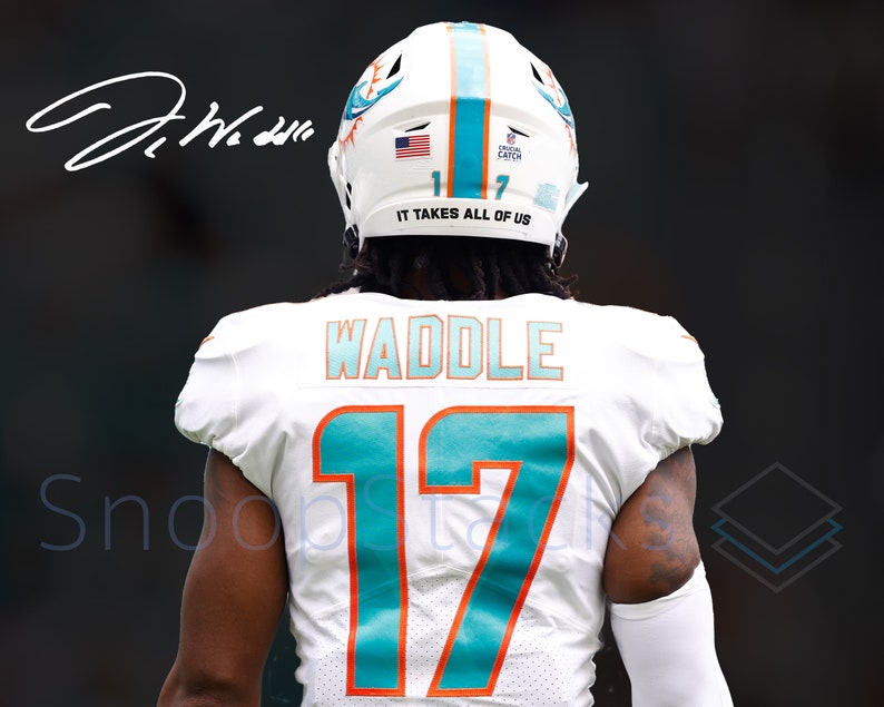 Jaylen Waddle Signed 8x10 Glossy Photo Autographed RP Signature ...