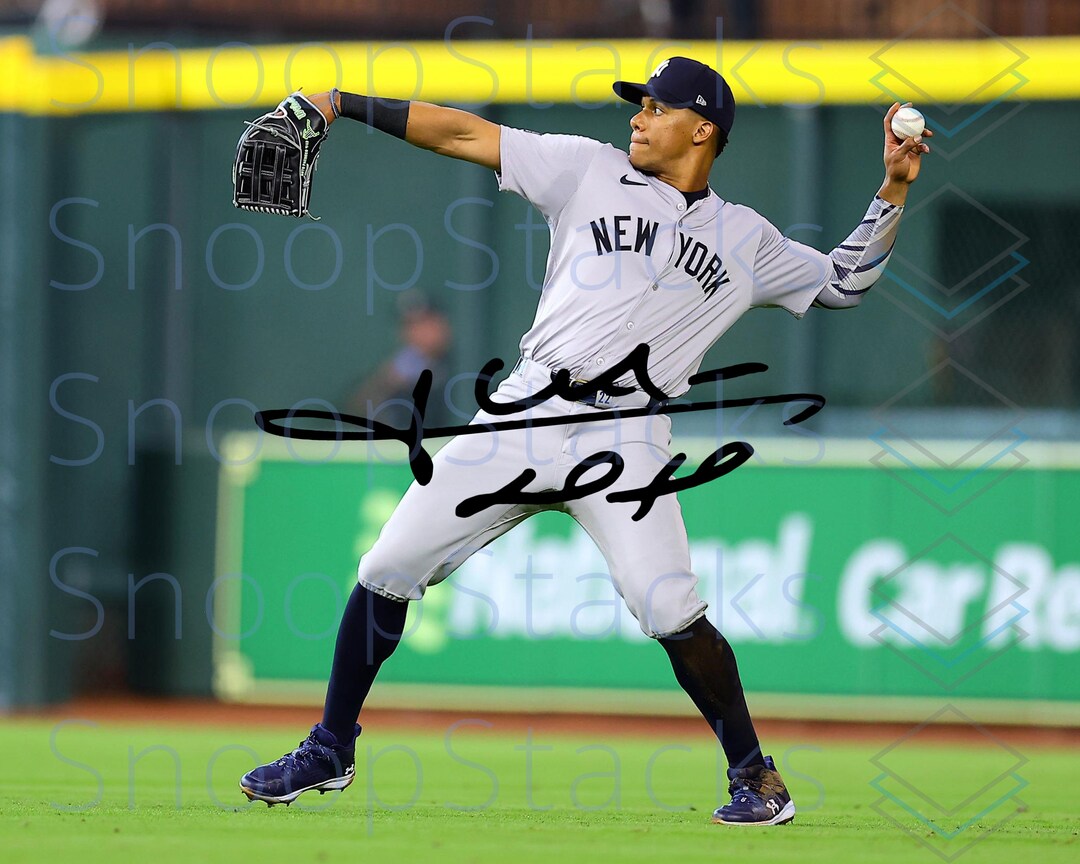 Juan Soto Signed 8x10 Glossy Photo Autographed RP Signature Photograph ...