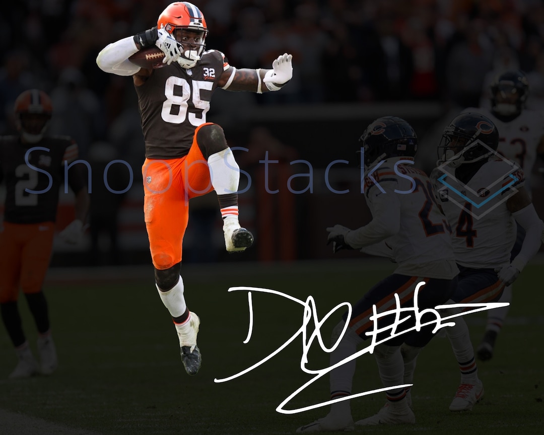 David Njoku Signed 8x10 Glossy Photo Autographed RP Signature ...