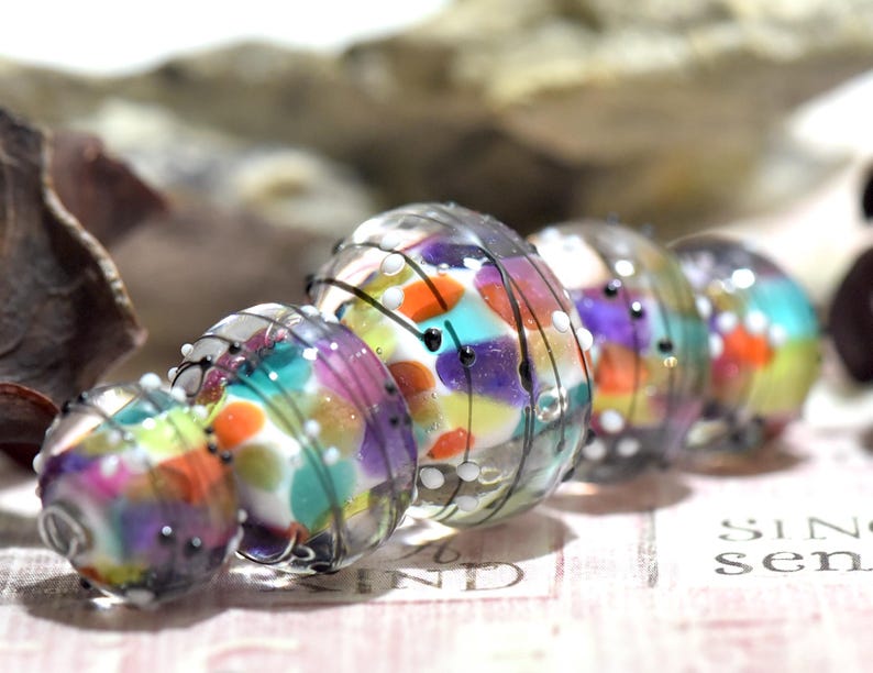 Five Graduated Grace Lampwork Beads - Surprise Party Rondelle Handmade ...