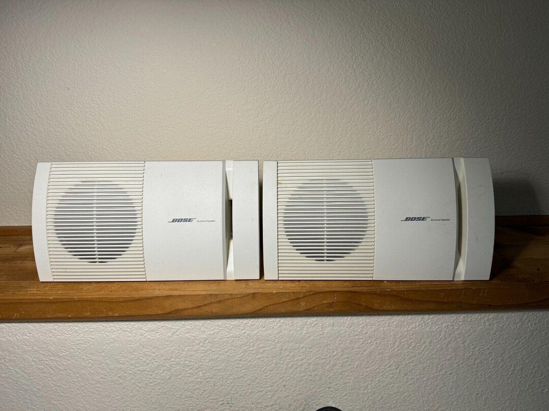 Bose Model 100 Bookshelf Speakers Hifi Stereo Home Audio White Front ...