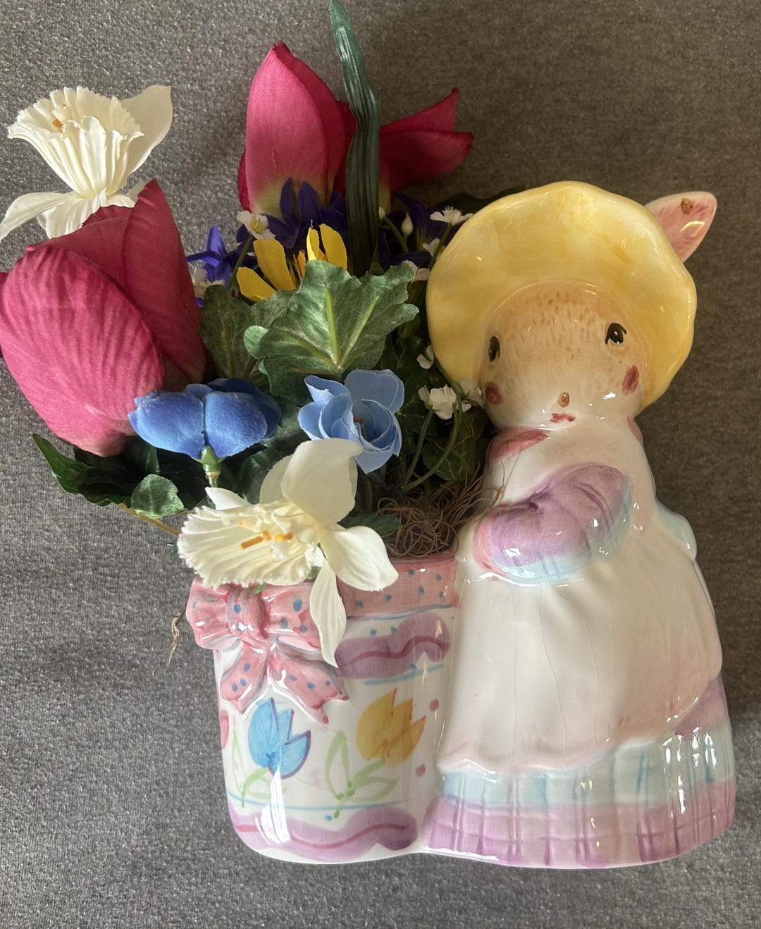 Easter Bunny Ceramic - Planter/decor - Etsy