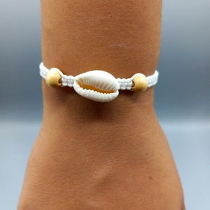 Beachy Seashell String-tie Bracelets - Etsy