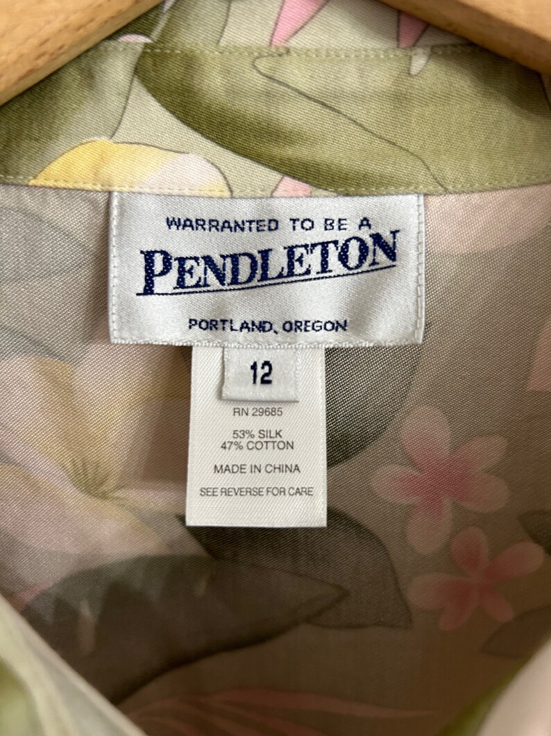 VINTAGE Floral Blouse Button up Collared Green and Pink Flower Shirt Women's Size 12 Silk Cotton ...