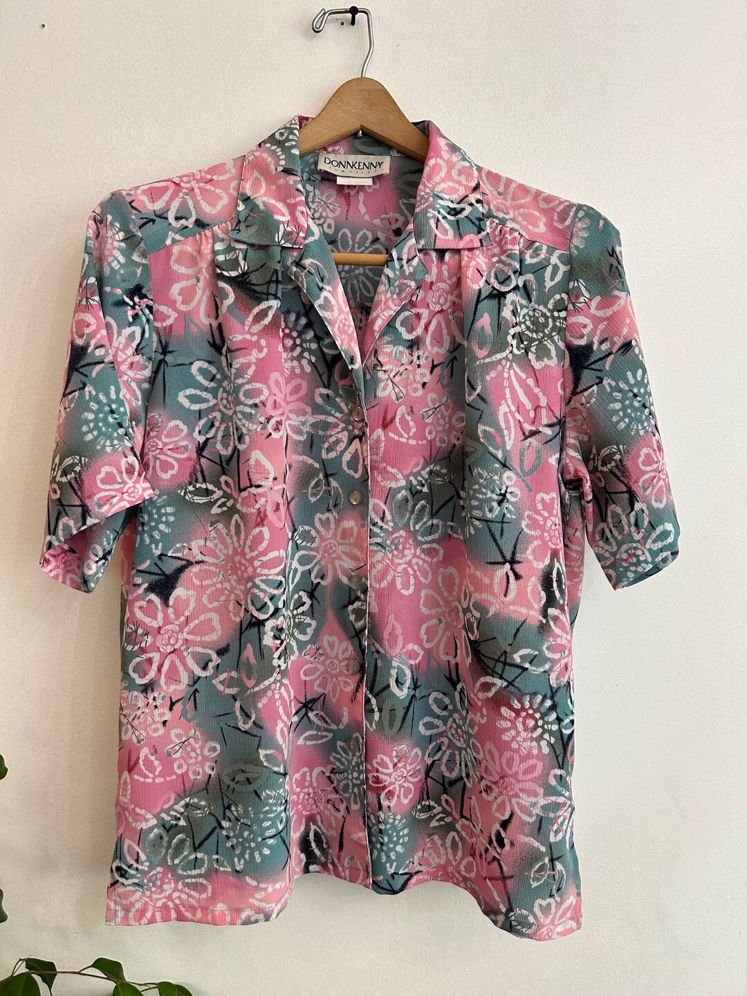 VINTAGE Button up Blouse Pink Floral Size Large Women's Collared Shirt ...