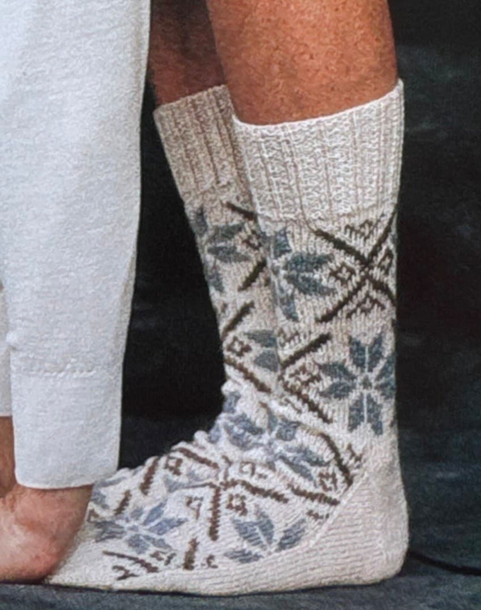 Retro Knit Pattern Men's Norwegian Socks PDF Instant Digital Download ...