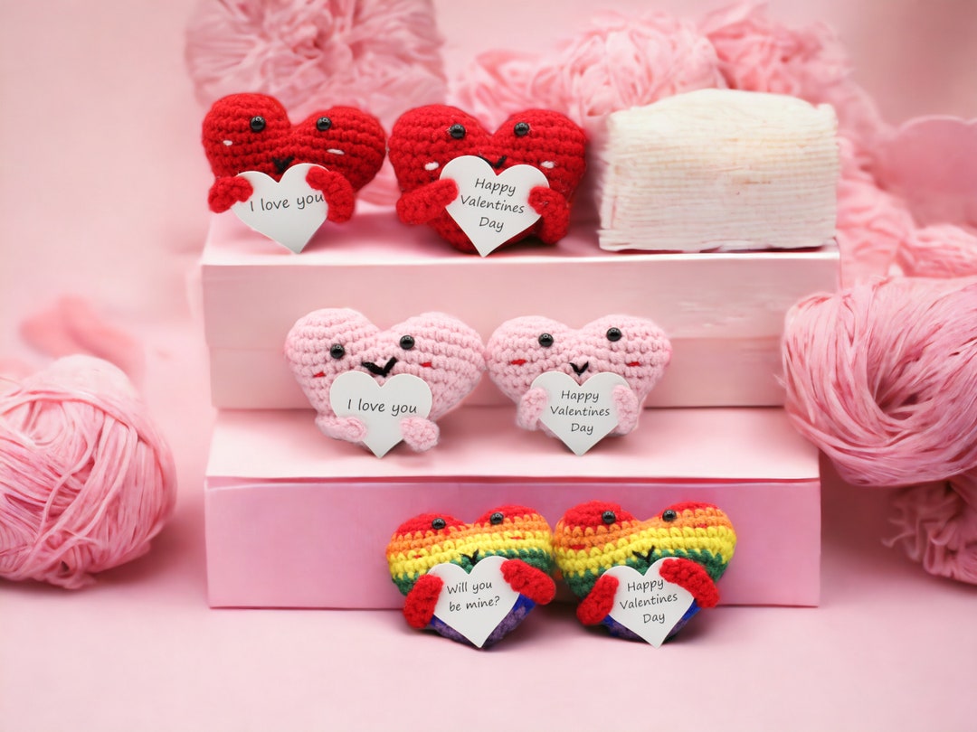 Crochet Pocket Hearts. Handmade Toy, Emotional Support Message. Friends ...