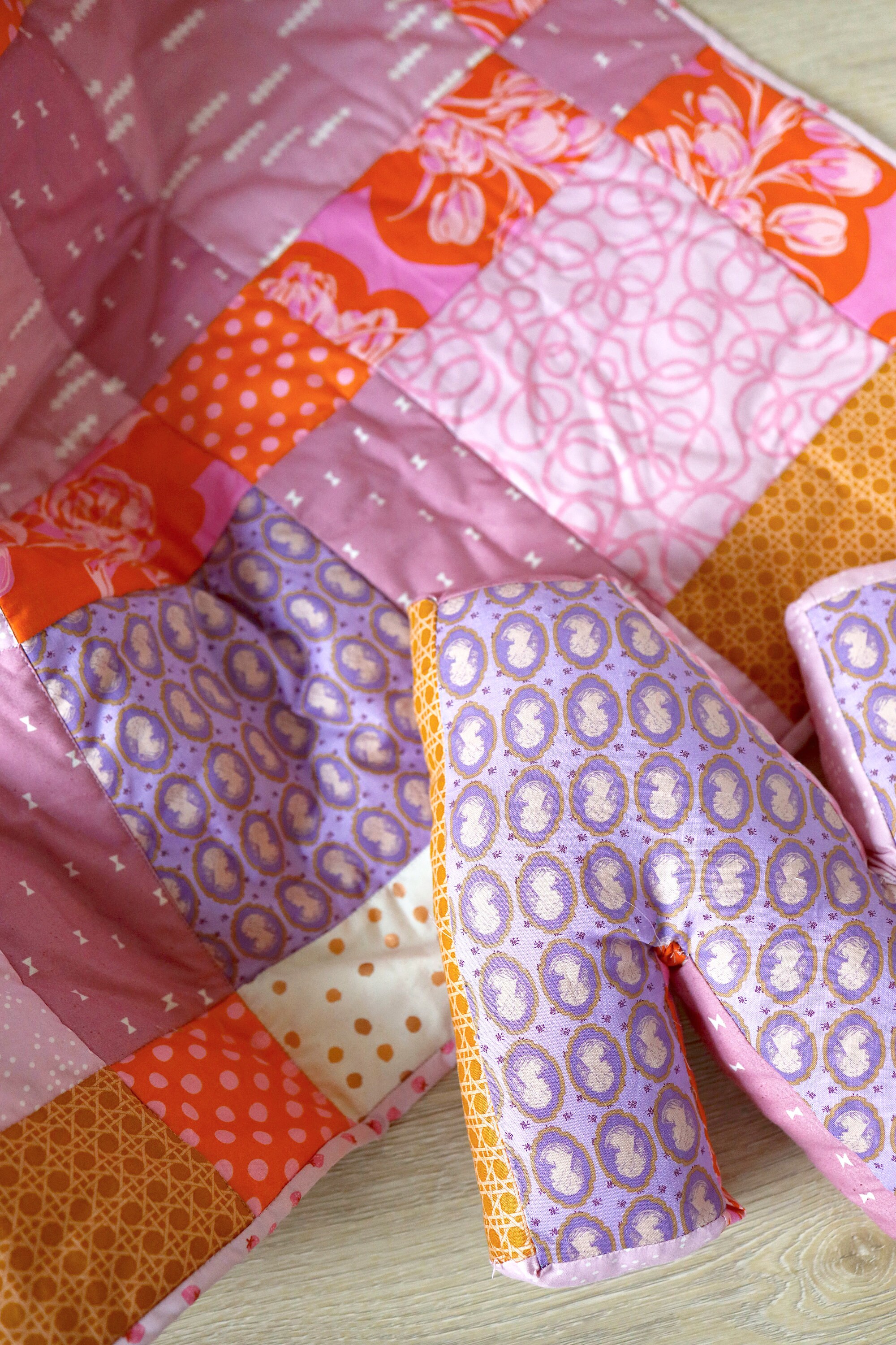 Custom Name Quilt- Complex Quilt Pattern Front With Appliqué Name - Etsy