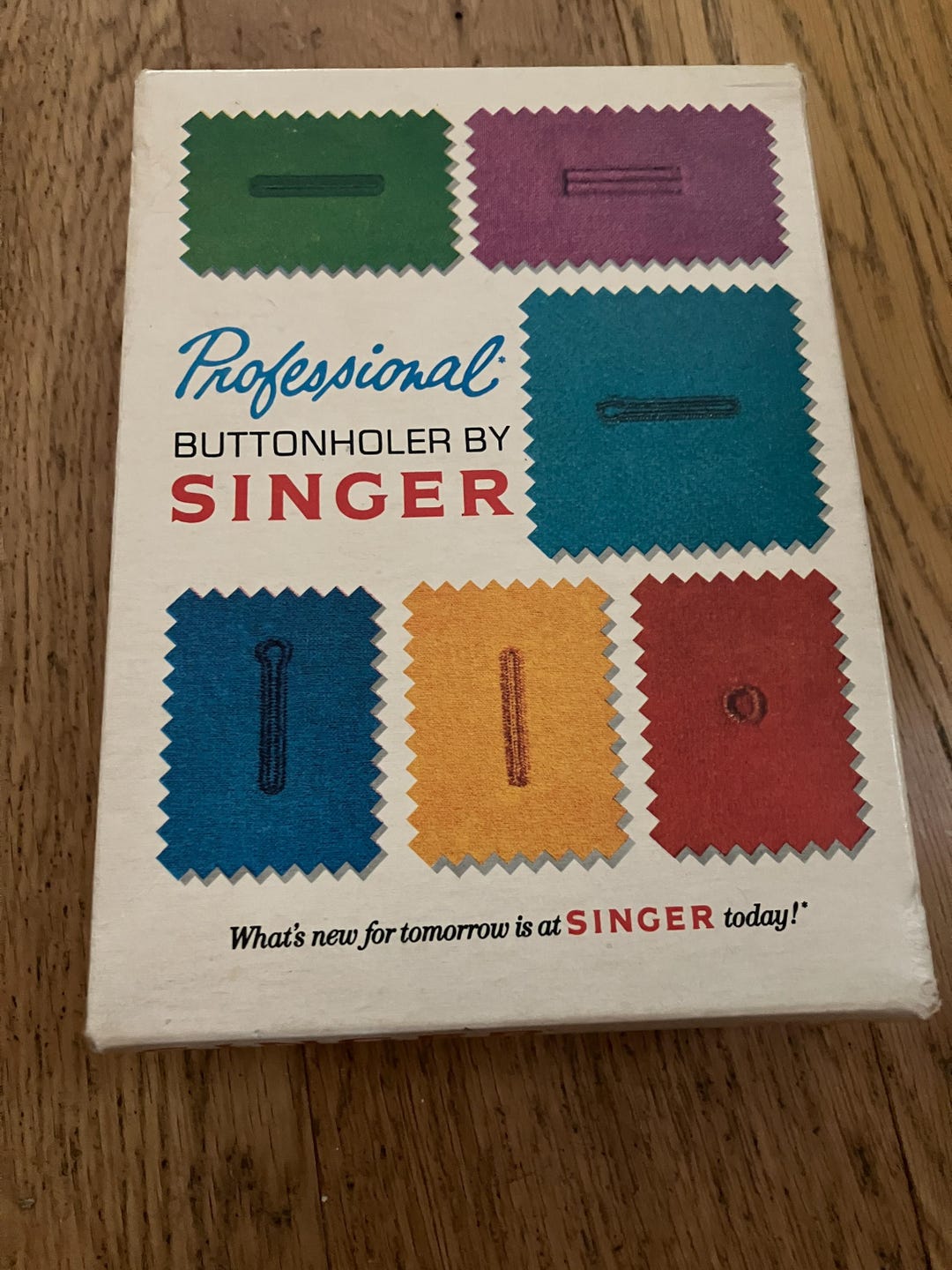 VINTAGE SINGER BUTTONHOLER professional Buttonholer by Singer...for ...