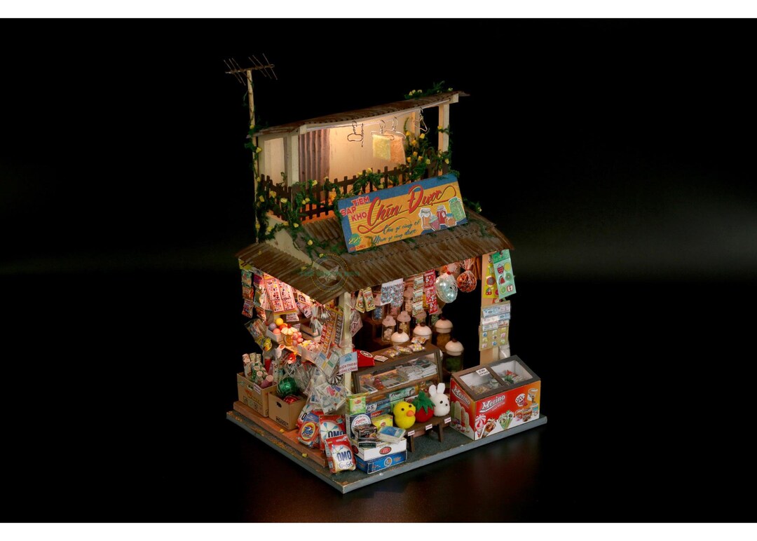 Miniature Vietnamese Vintage Convenience Store DIY Kit | Tiệm Sạp Khô ...