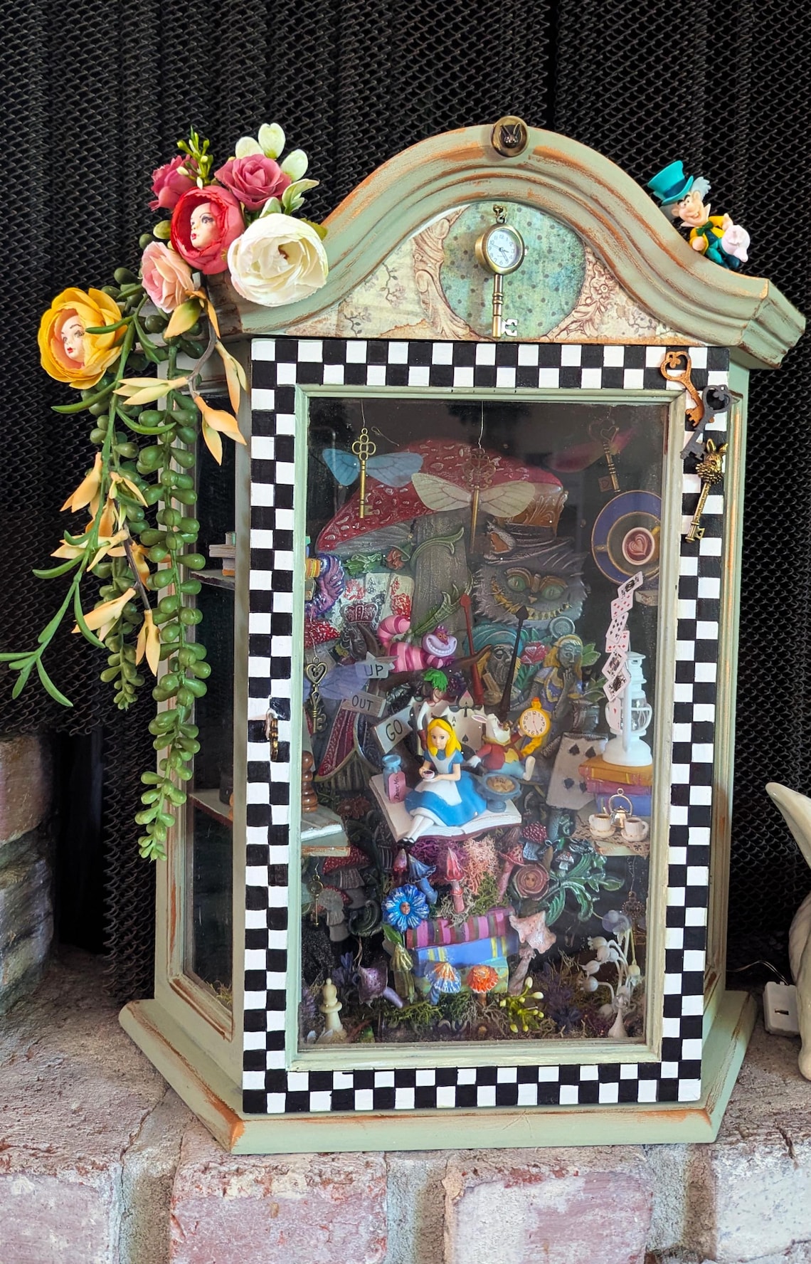 Alice in Wonderland Shadow Box Cabinet – Handcrafted Light-up Diorama ...