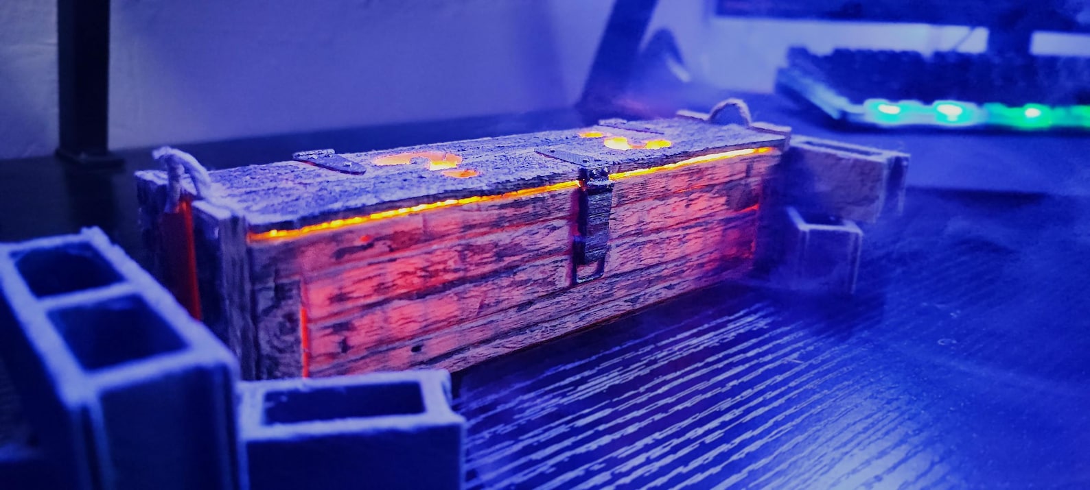 Zombie Mystery Box Lightbox | Call of Duty Zombies | Lamp | Gaming Room ...