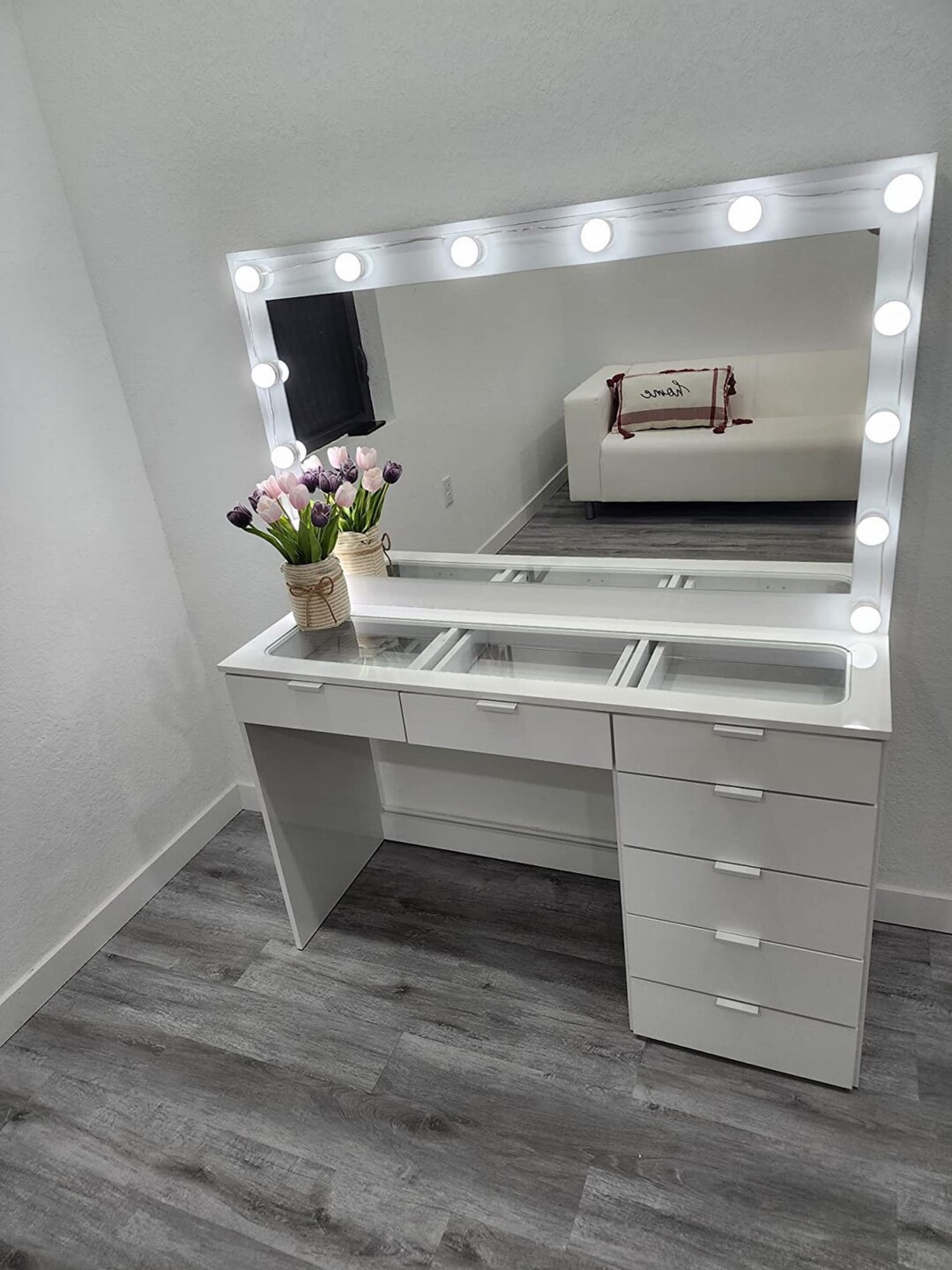 New Dressing Table, Glass Top, 07 Drawers and Set of 10 Led Lights ...