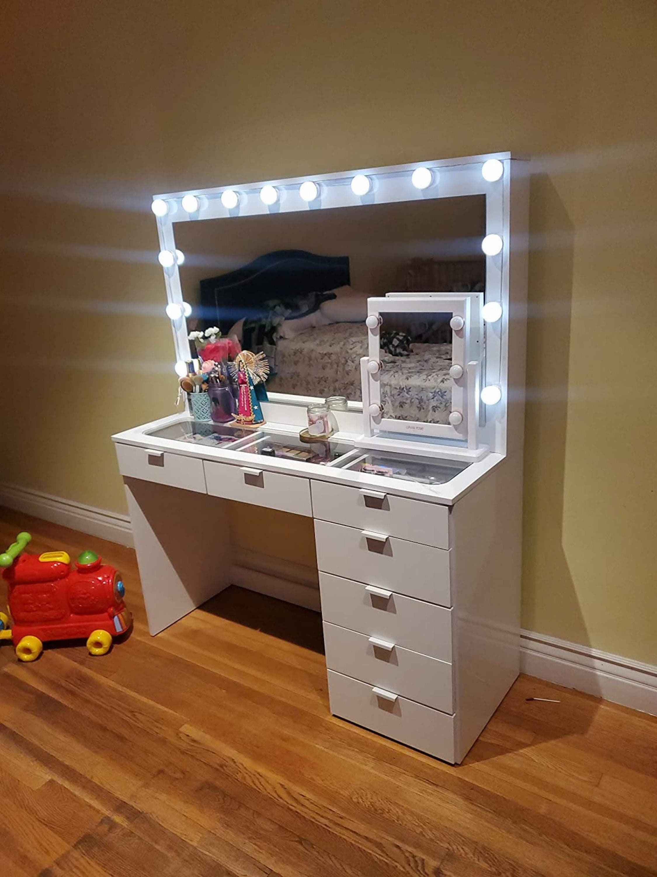 New Dressing Table, Glass Top, 07 Drawers and Set of 10 Led Lights ...