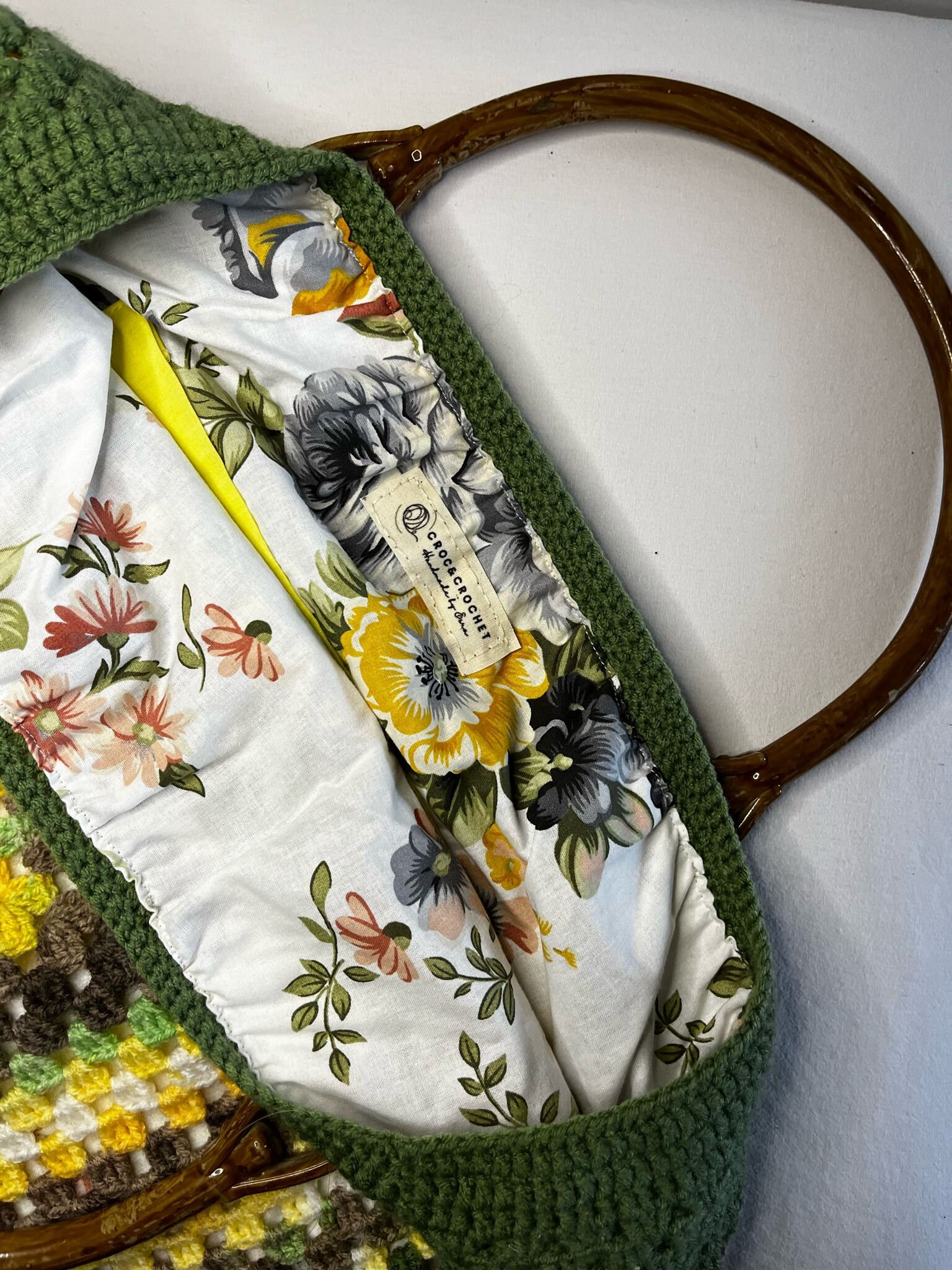 Large Crochet Green Granny Square Bag With Wooden Handles and Pockets ...