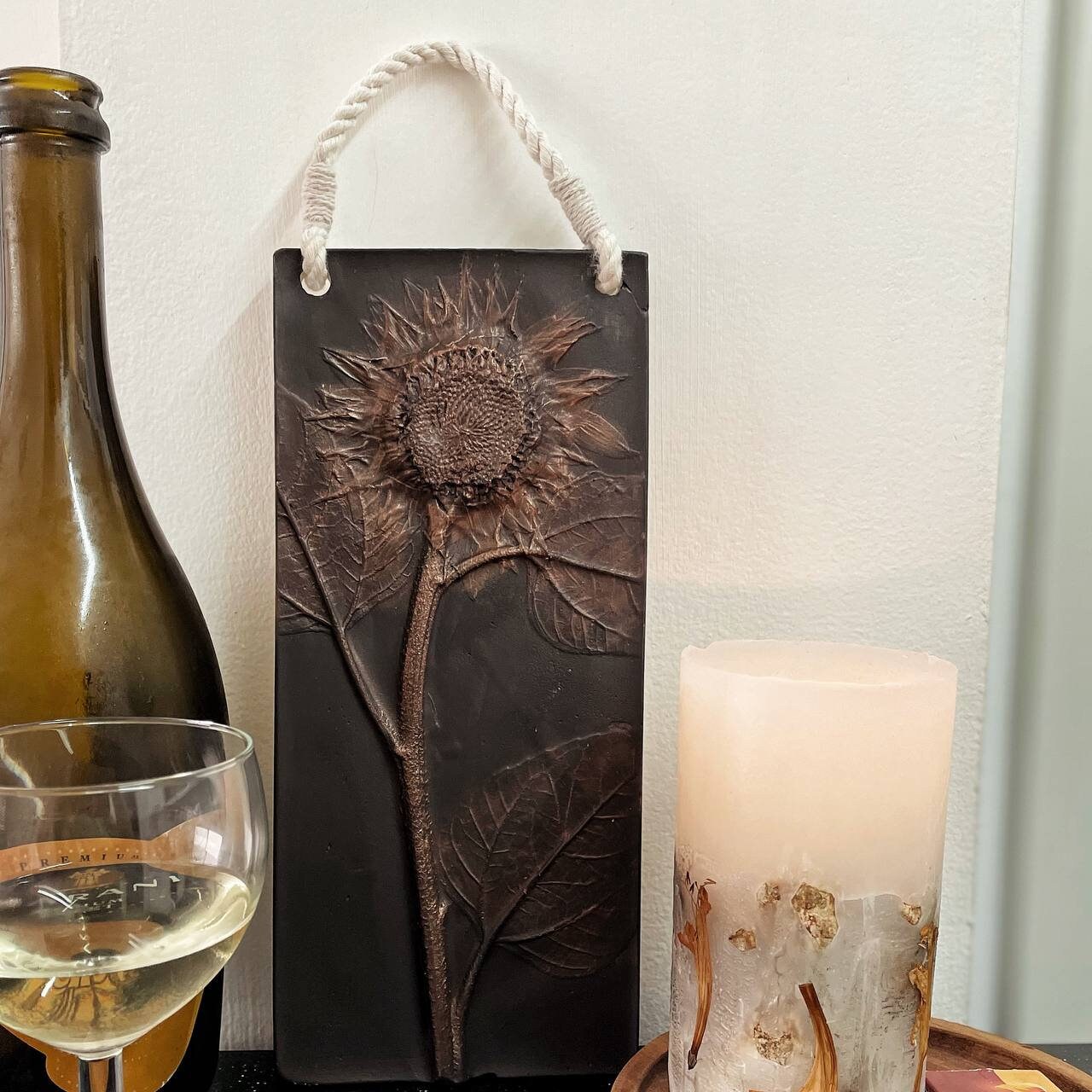 Sunflower Bas-relief Hand-painted Botanical Relief With Sunflower ...