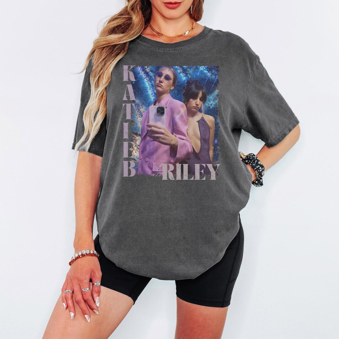 Streamer Katie B and Riley 2025 Award Show T-shirt | Gamer Awards - Etsy