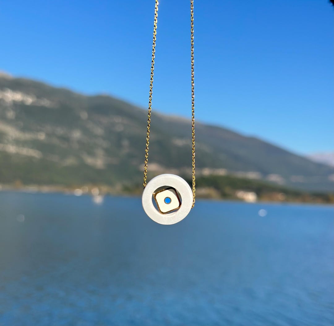 White Marble in a Circular Shape With an Eye Element Inside. - Etsy
