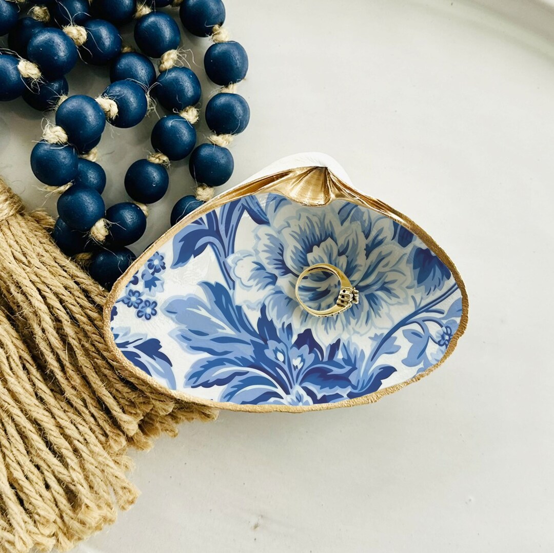 Nauti Blue Clam Shell Display Trinket Dish, Bridal Shower Favor, Beachy ...