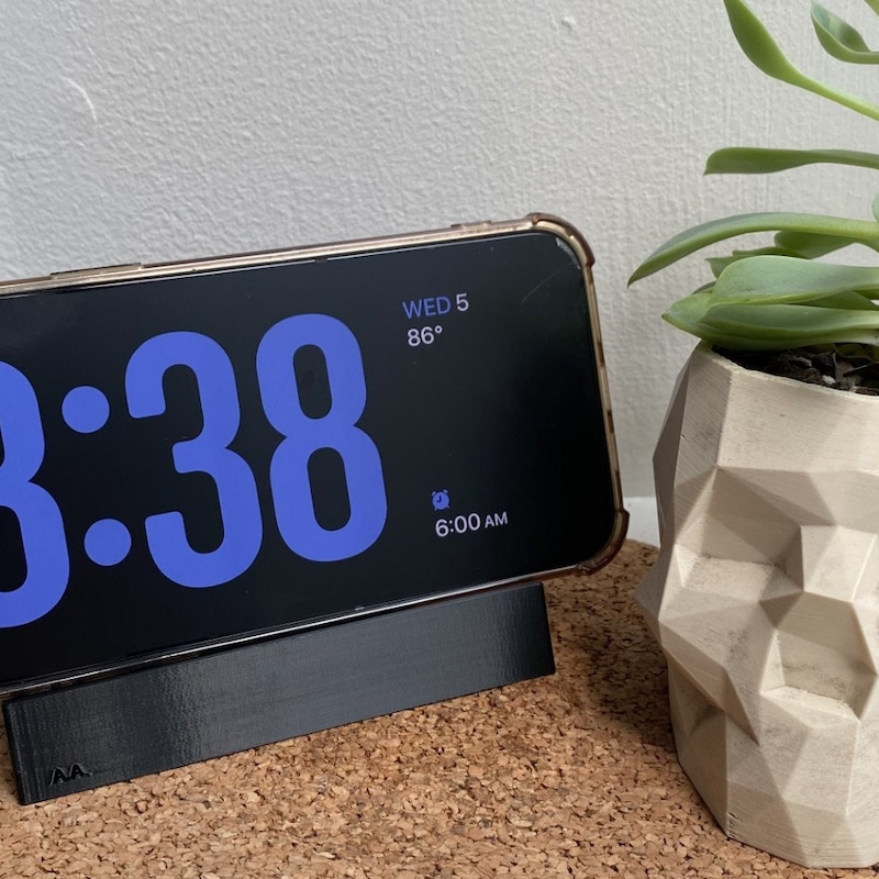 iPhone Desk Stand - Etsy