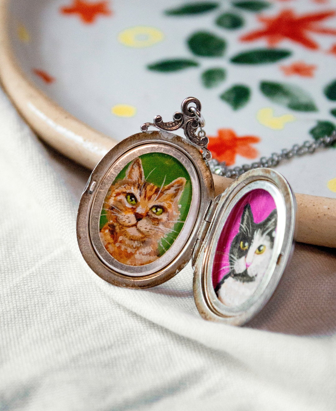 Custom Hand-painted Pet Portrait Locket | Pet Memorial | Dog and Cat ...
