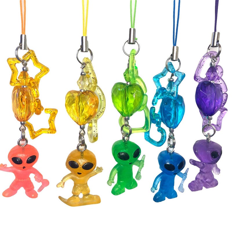 Alien Keychain 90s - Etsy