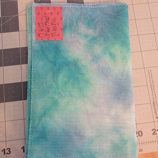 22 Count Aida - Etsy