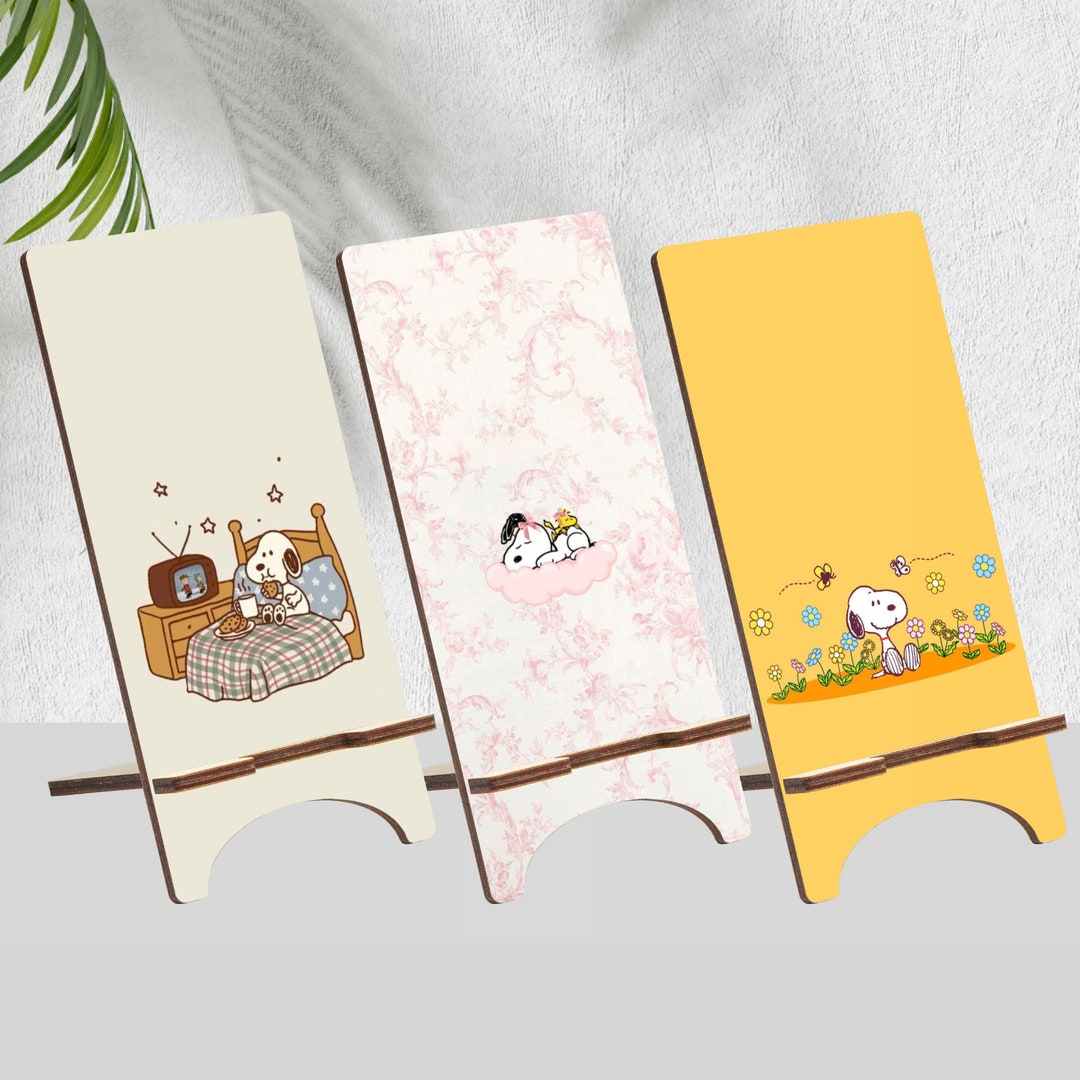 Snoopy Minimalism Wood Phone Stand, Funny Cartoon Comic Holder, Gift ...